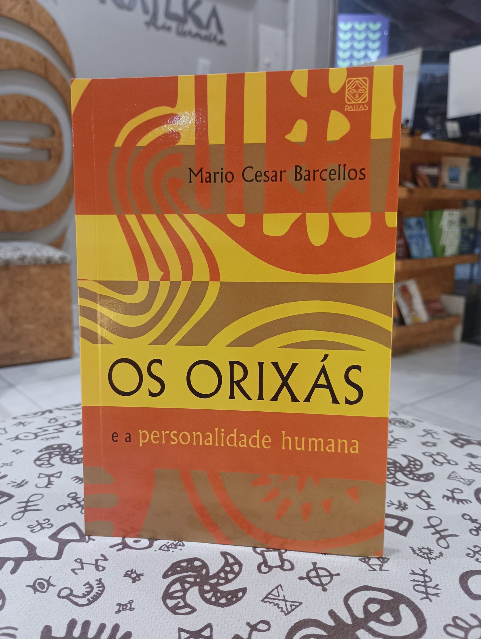 Os Orixás e a Personalidade Humana – Mário C. Barcellos – Katuka